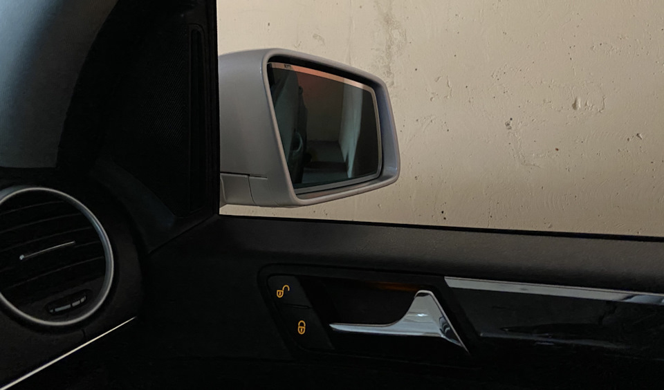 A1668100419 Стекло зеркала Mercedes | Запчасти на DRIVE2