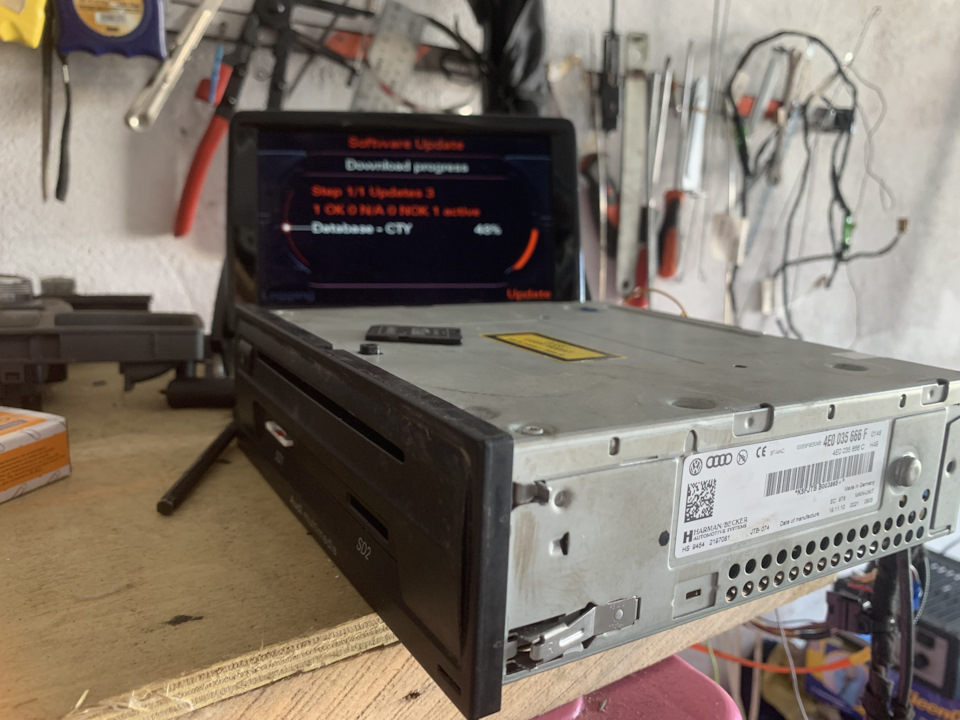 mmi 3g high комплект на Audi A6 Avant (C6), Audi A4 (B8), Audi A6 (C6), Audi A8 (D3), Audi Q7 ...