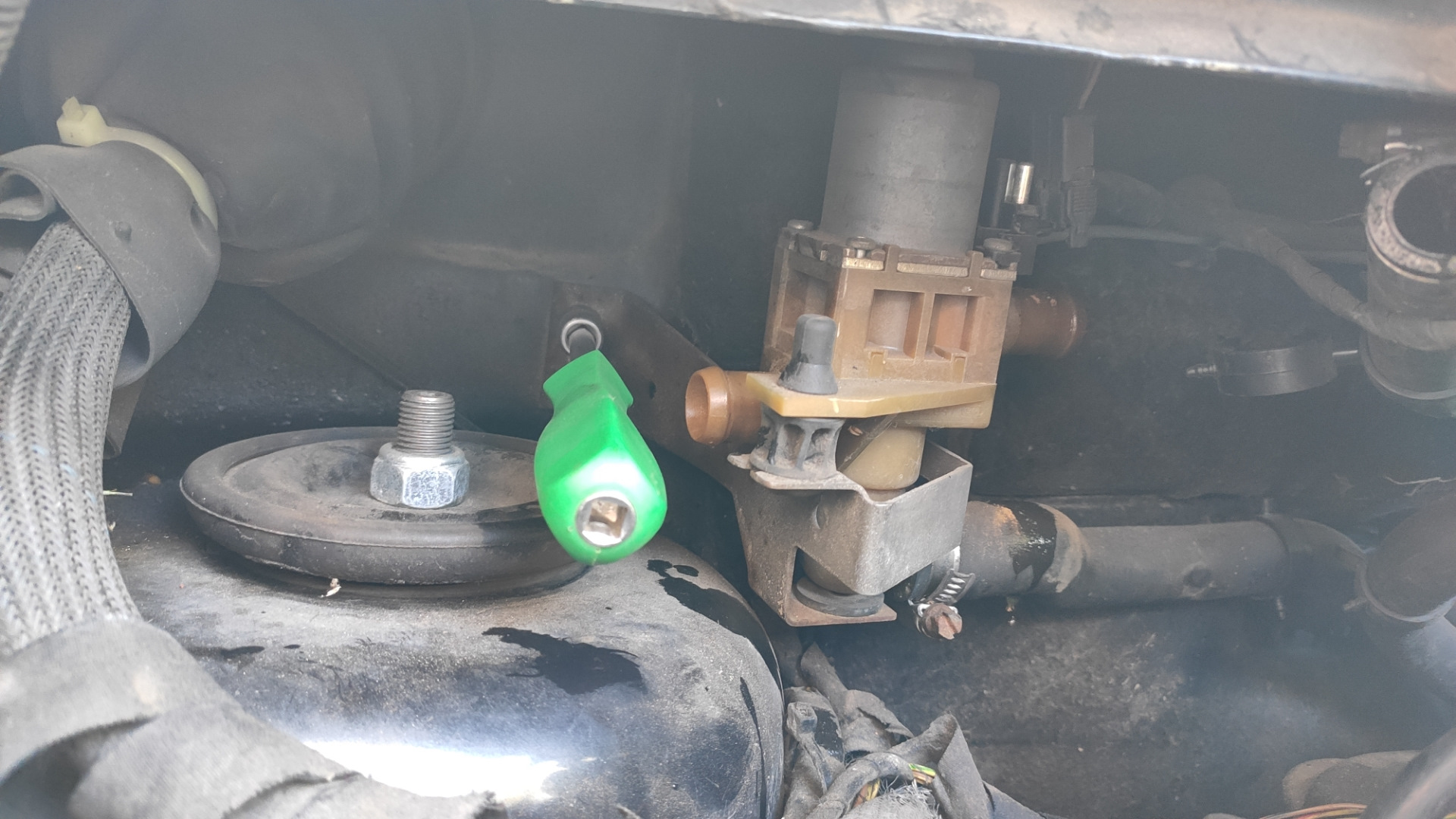 Ремонт клапана печки — Mercedes-Benz Vito (1G), 2,2 л., 1999 года ...