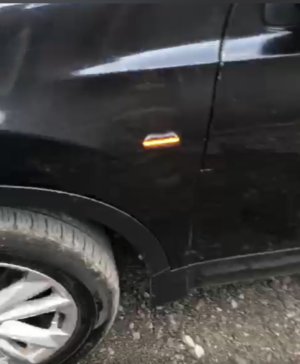 12. Поворотники в цвет кузова — Nissan Dualis, 2 л., 2007 года ...