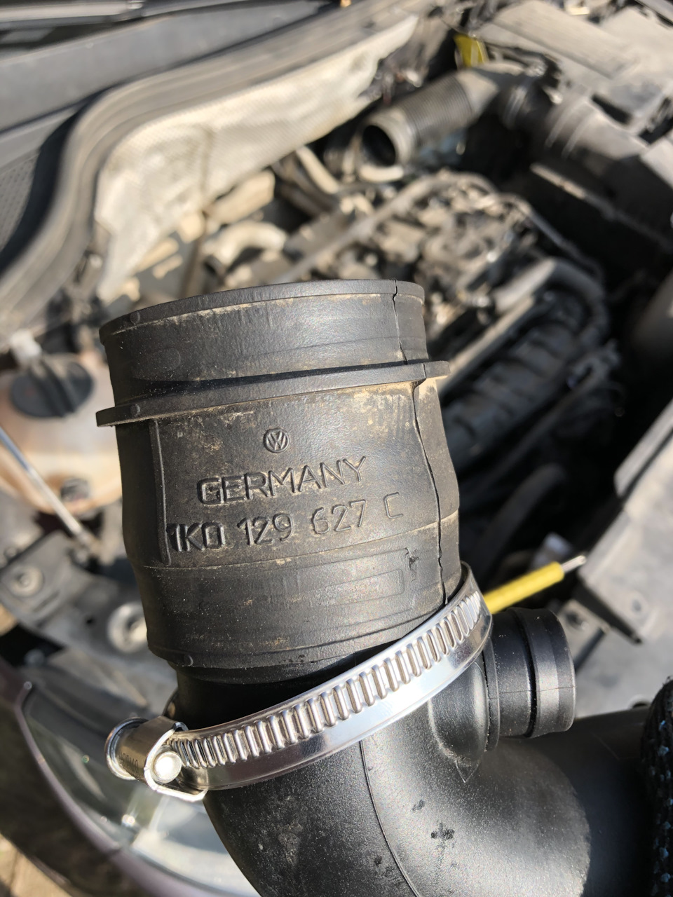 Хомуты мне в впуск! — Volkswagen Tiguan (1G), 2 л, 2015 года | своими ...