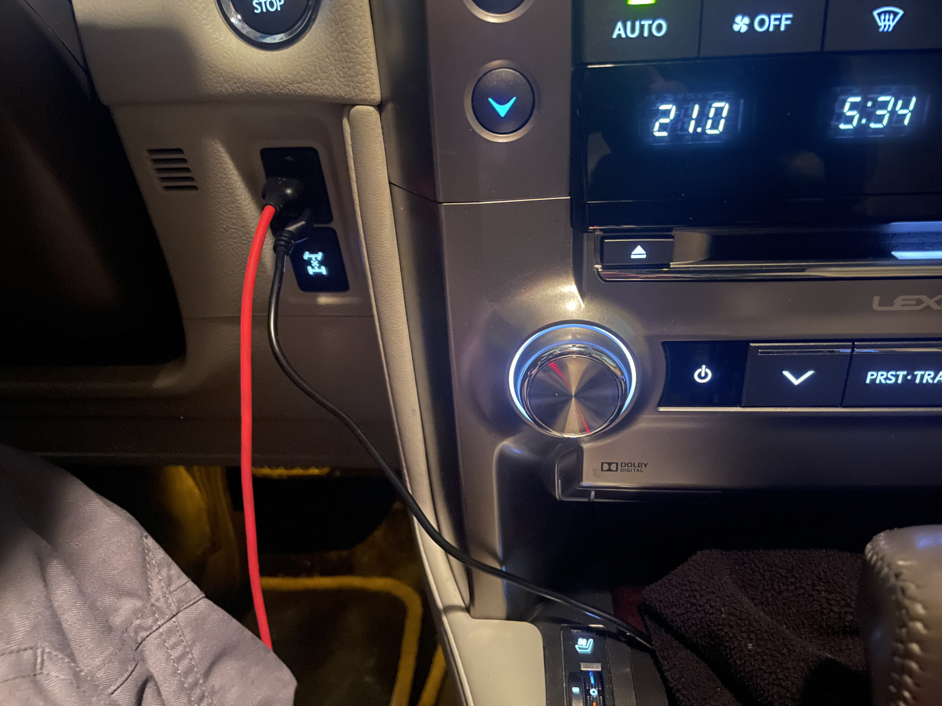 Юсб зарядки — Lexus GX (URJ150), 4,6 л, 2014 года | своими руками | DRIVE2