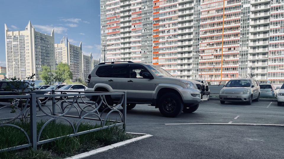 Кто ставил такую штуку? Как светит? Как смотрится? — Toyota Land ...