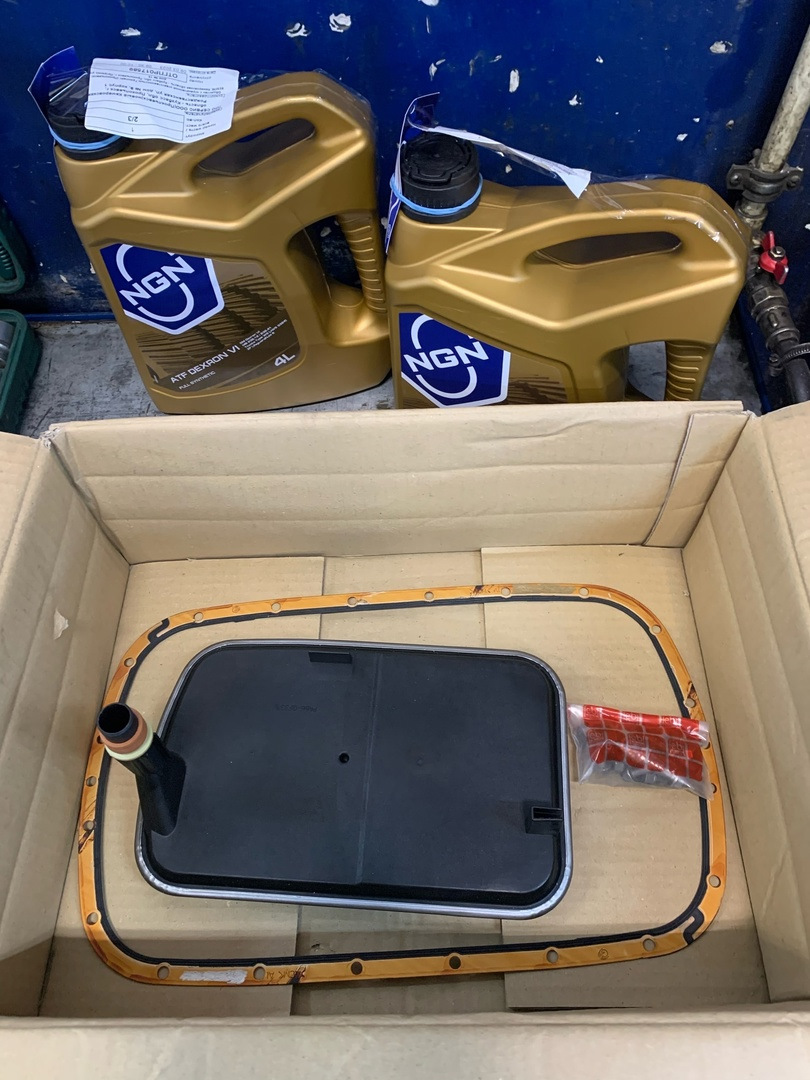 Обслуживание АКПП GM 5L 40, замена масла раздатки, обслуживание задних ...