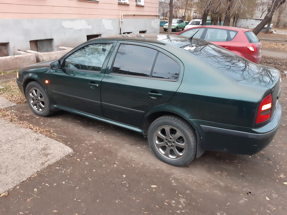 Переобувка в зиму и заглушки ЦО — Skoda Octavia A4 Mk1, 1,8 л, 2003 ...