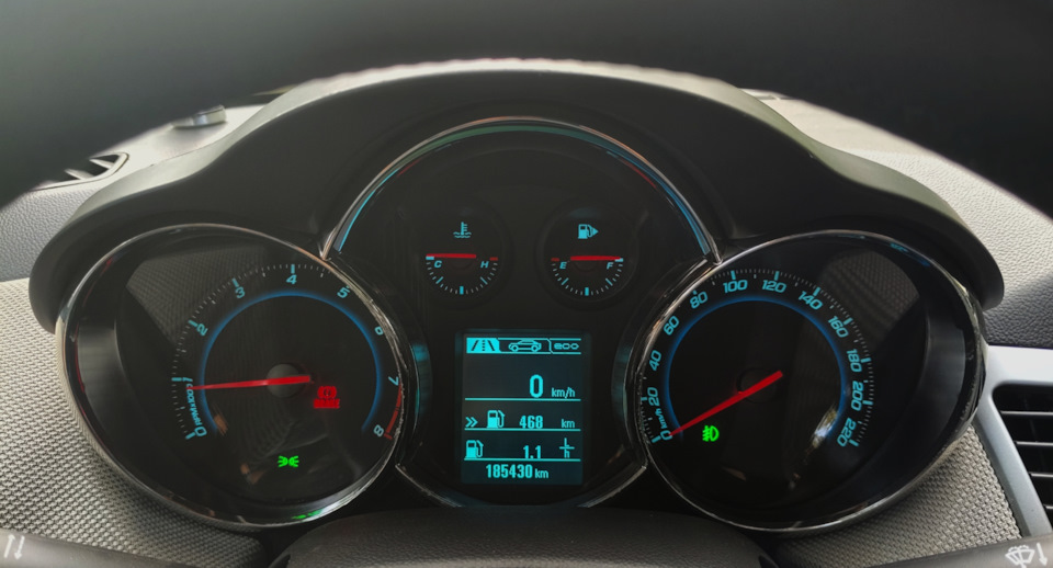 Приборная панель LTZ — Chevrolet Cruze (1G), 1,8 л, 2011 года ...