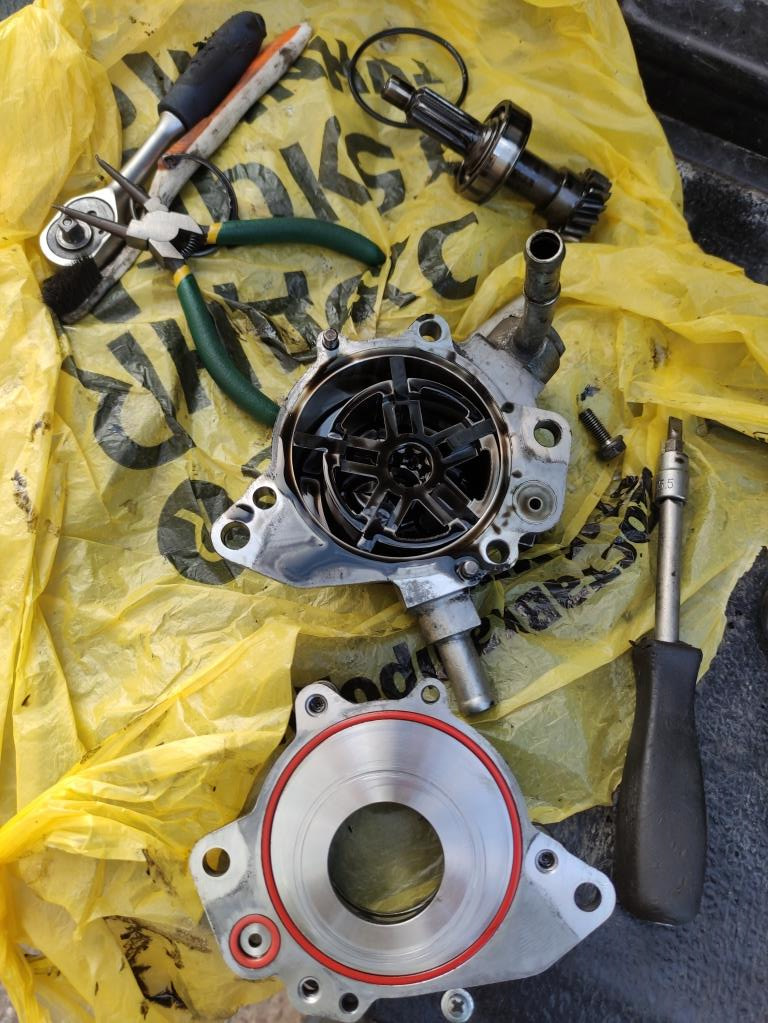 Ремонт вакуумного насоса часть 2 — Mitsubishi L200 (4G), 2,5 л, 2011 ...