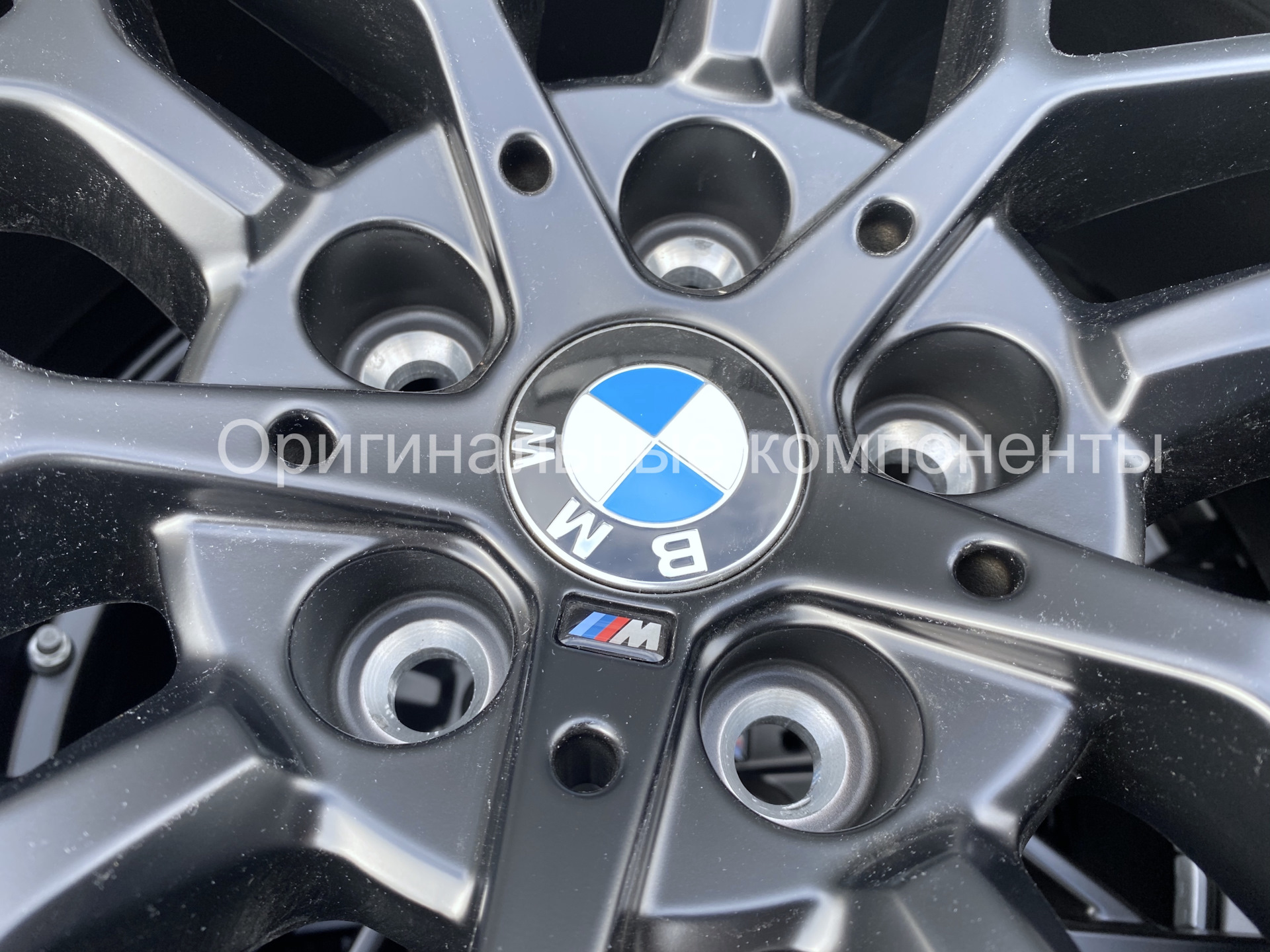 Комплект оригинальных колес для BMW 3 G20 Y-Spoke 795M стиль Black Matt ...