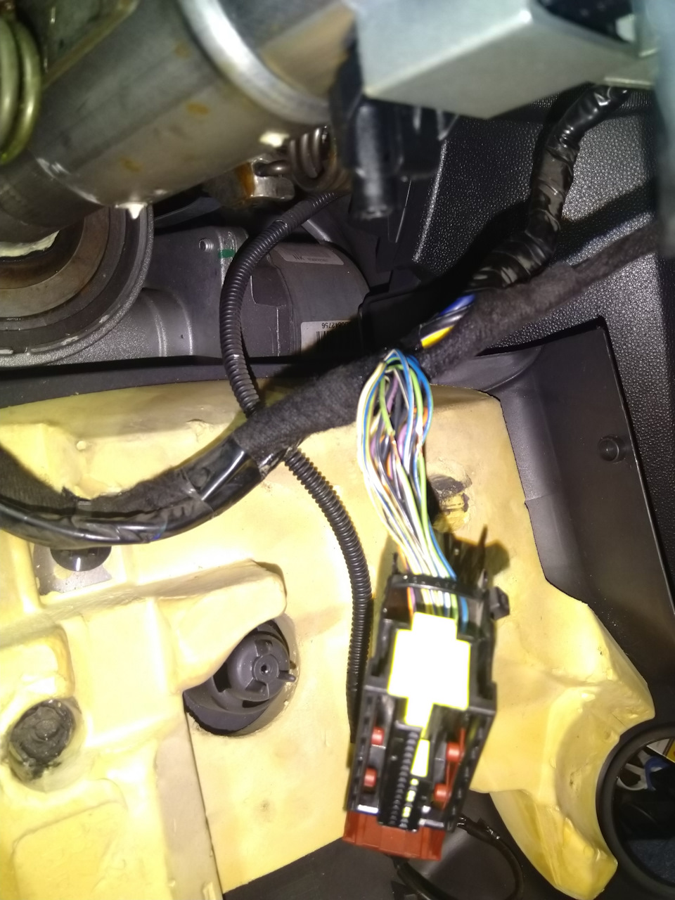 A0004661880 Прокладка уплотнительная бачка масл гур Mercedes | Запчасти ...