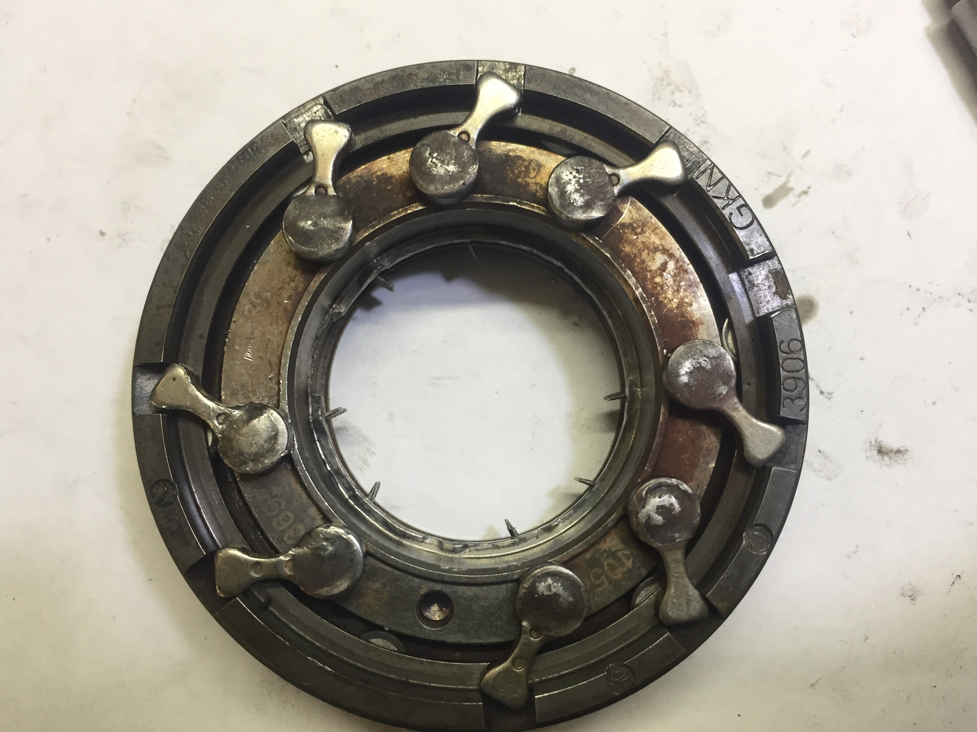 Ремонт турбины Renault K9K 832 — DRIVE2