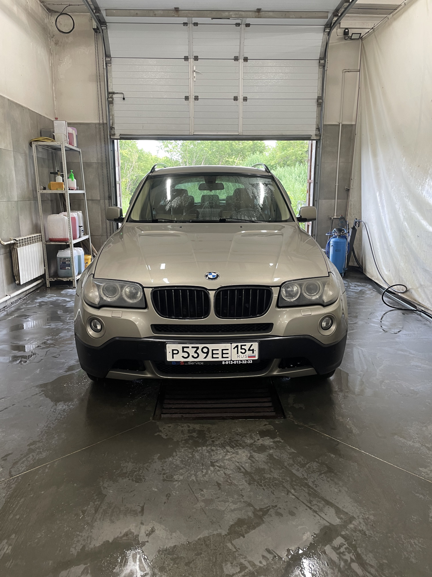 Решетки бампера — BMW X3 (E83), 2,5 л, 2006 года | визит на сервис | DRIVE2