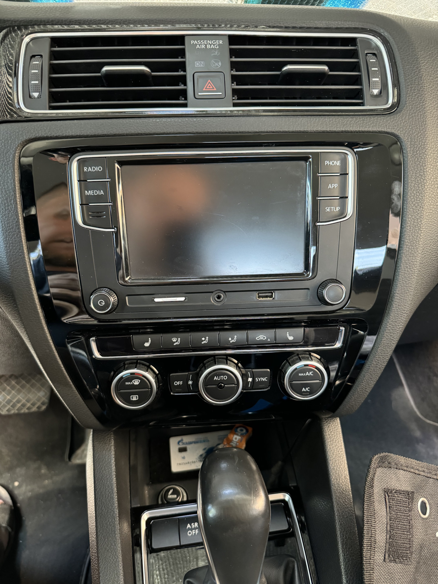 без проводной CAR PLAY на RCD 340 — Volkswagen Jetta VI, 1,6 л, 2013 ...