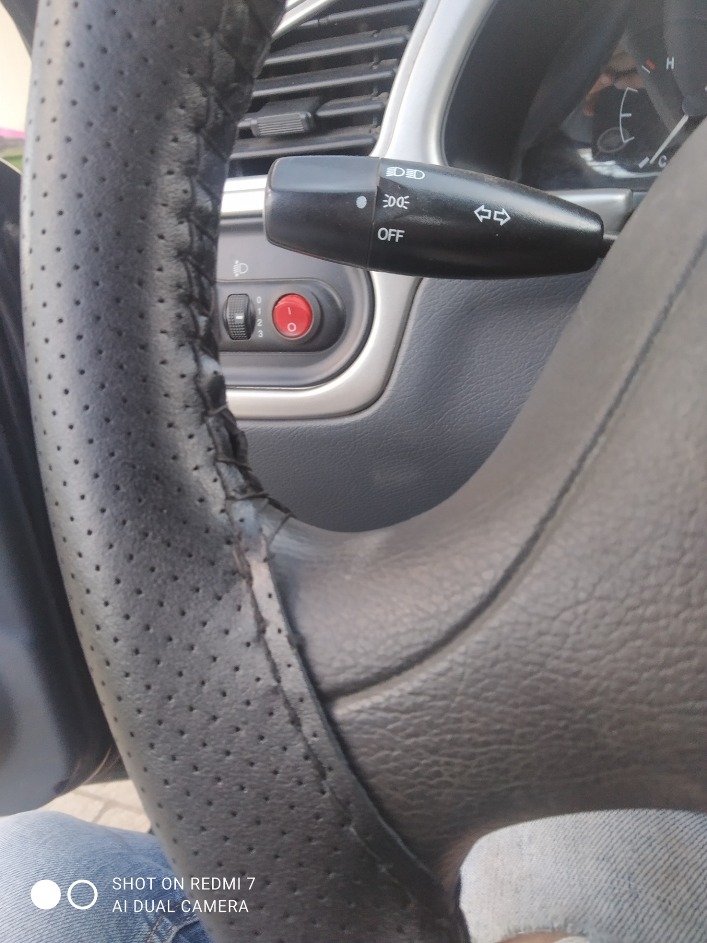 Замена салент блоков передних рычагов и обшивка руля — ЗАЗ Sens, 1,3 л, 2011 года | стайлинг ...