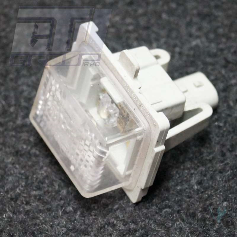 Подсветка номерного знака лед. — Mercedes-Benz S-Class (W221), 3 л ...