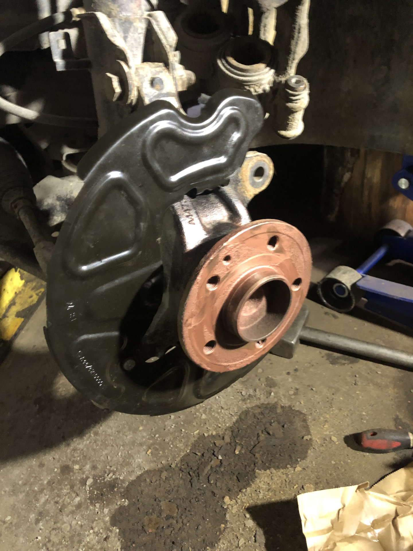 Передние тормоза, радиаторы, дроссель — Mercedes-Benz Vito (3G), 2,1 л ...