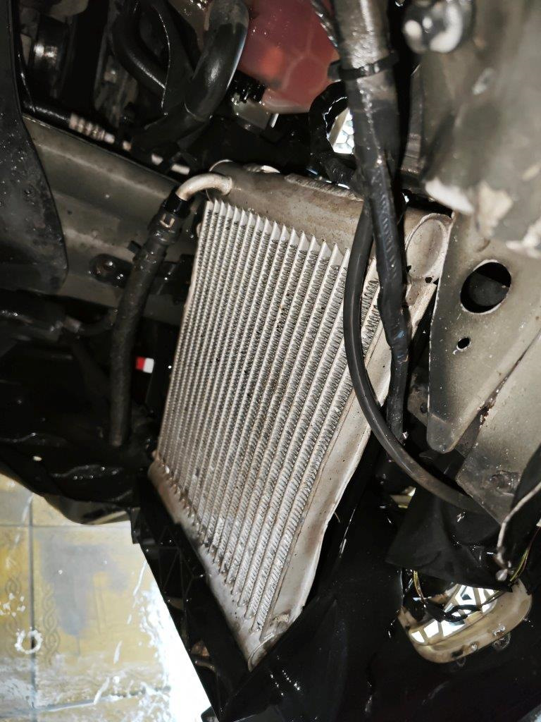 Чистка радиатора АКПП — Land Rover Range Rover (3G), 4,2 л, 2006 года ...