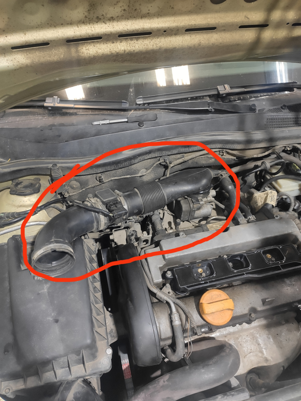 Помогите найти патрубок — Opel Astra H, 1,8 л, 2005 года | поломка | DRIVE2