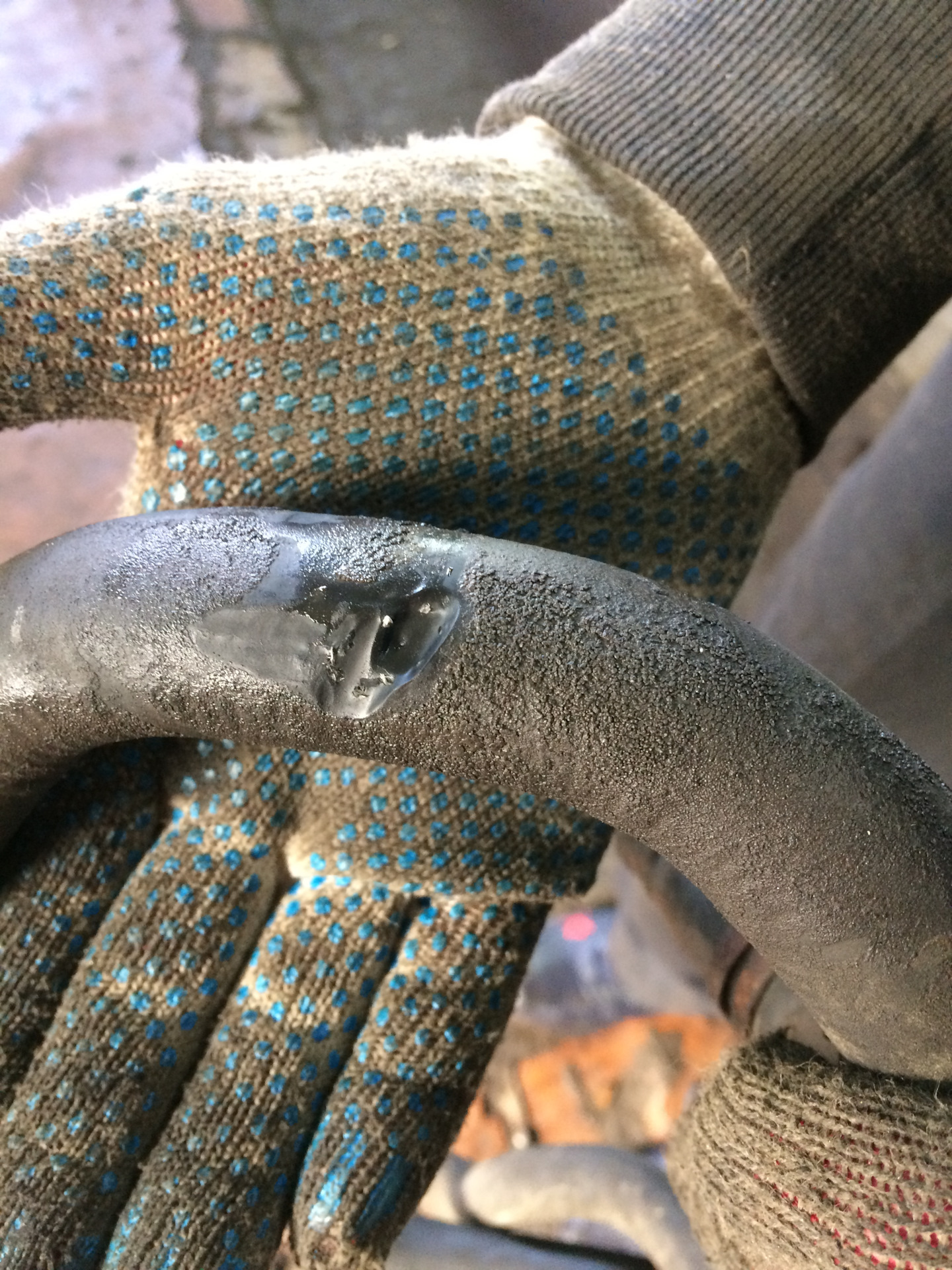 Собственно бахнул тройник, а точнее длинный патрубок. — Ford Fiesta (Mk ...