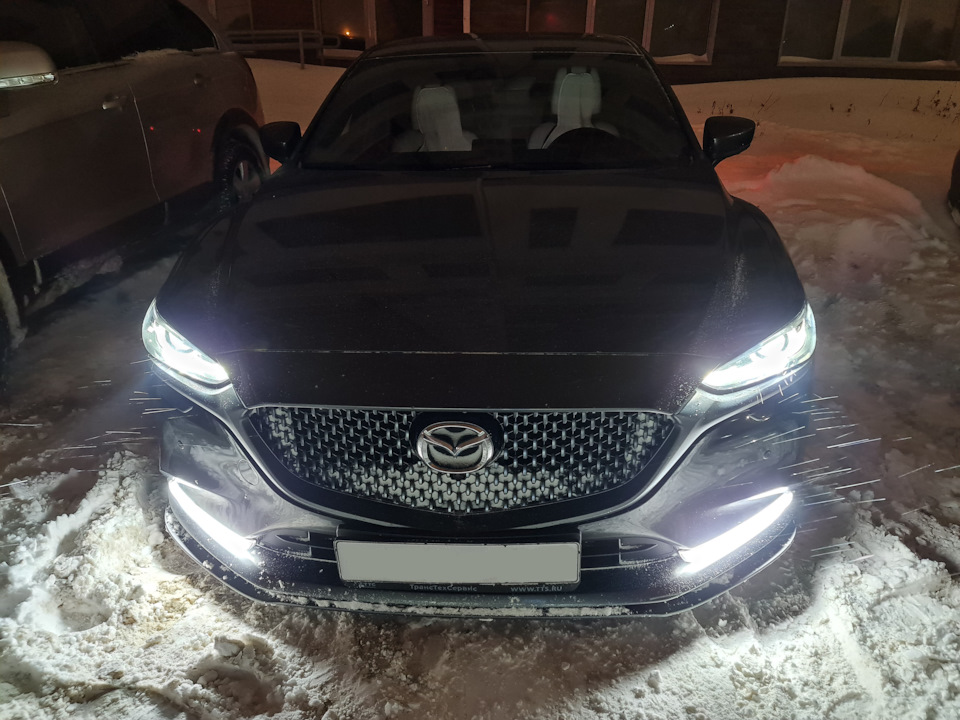 Светодиодные полоски в передний бампер — Mazda 6 (3G) GJ, 2,5 л, 2019 ...