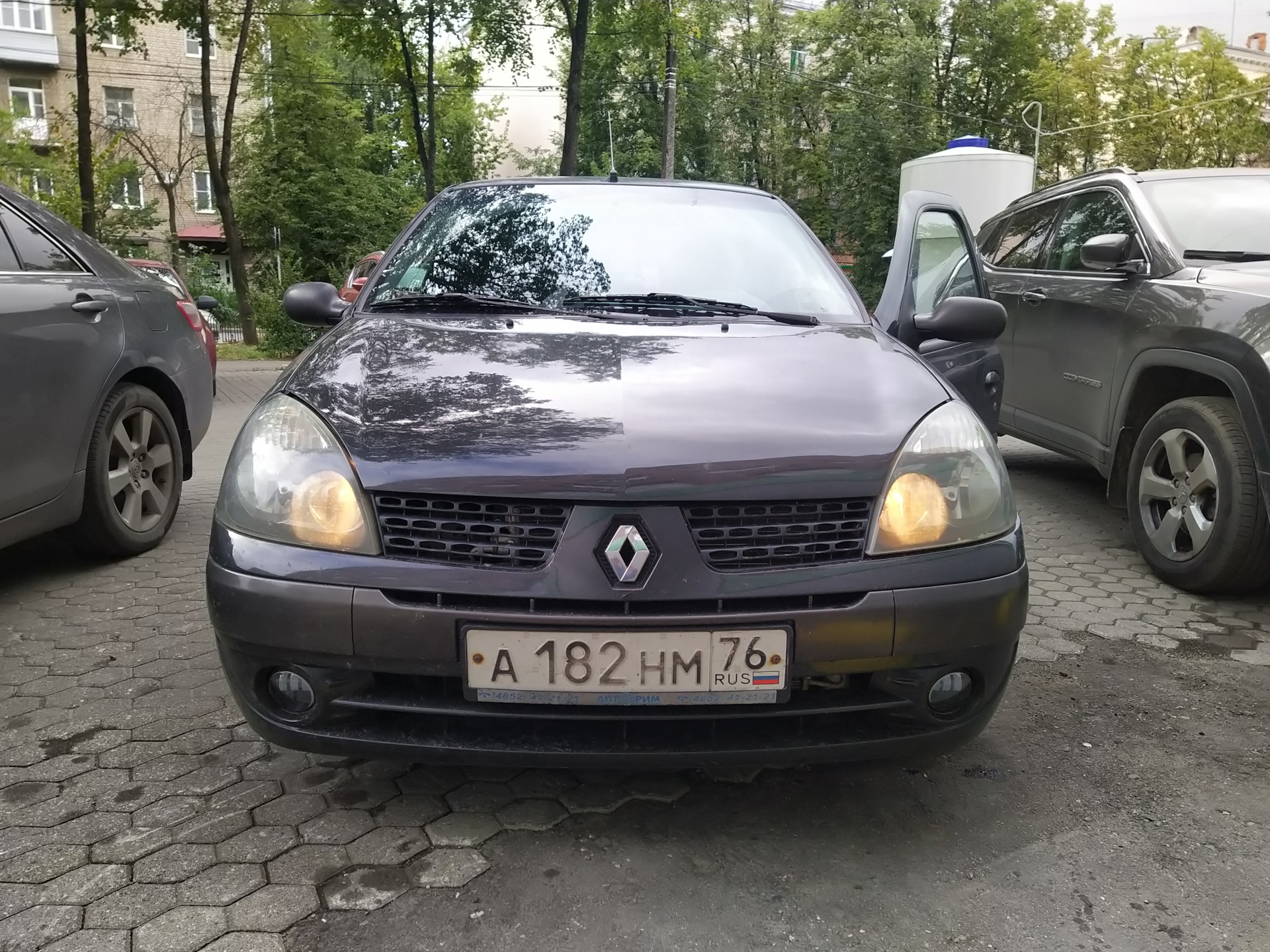 ДХО из дальнего света фар. — Renault Symbol, 1,4 л, 2004 года | тюнинг ...