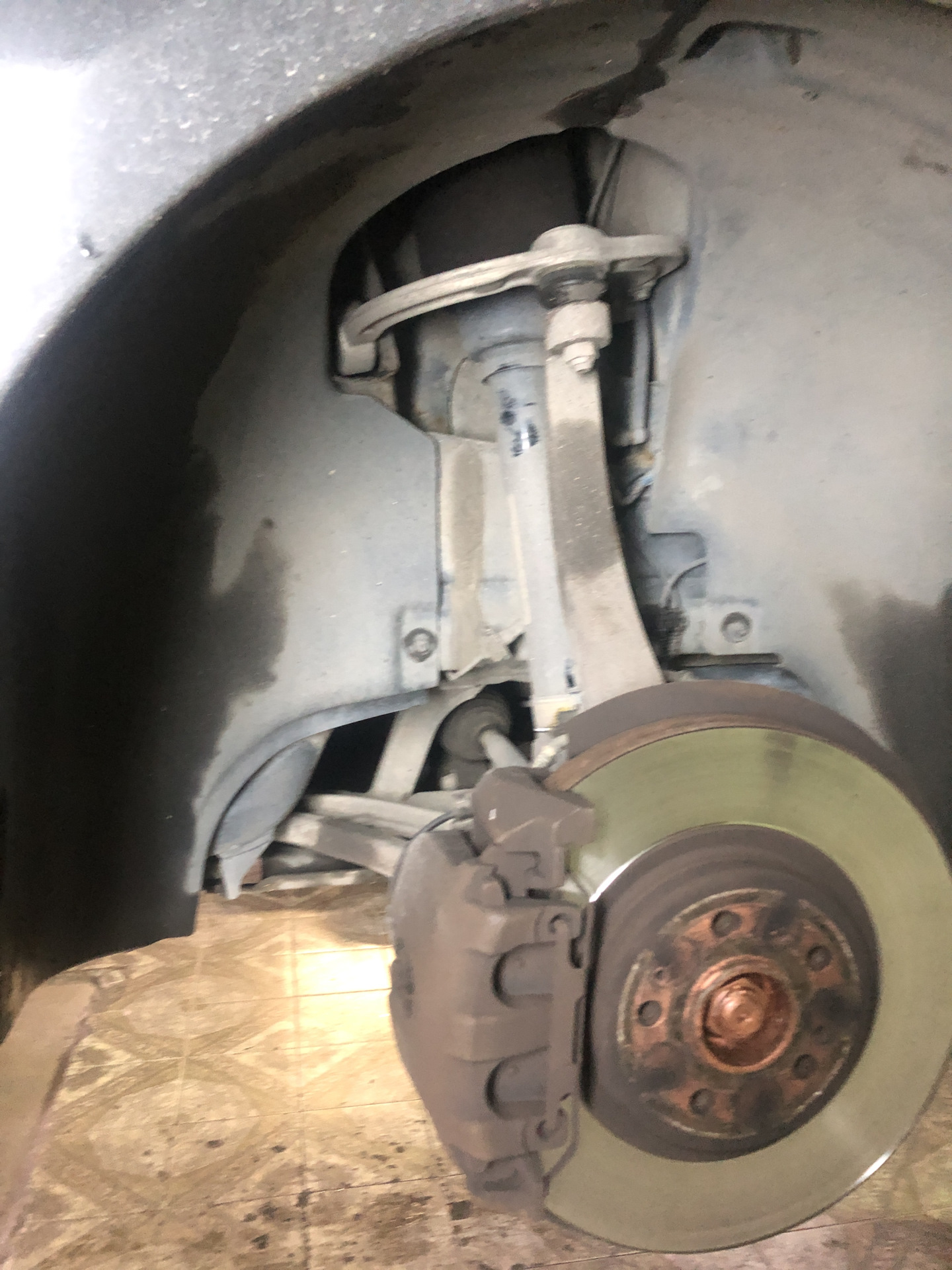 Гремела стойка. — Mercedes-Benz M-Class (W164), 3,5 л, 2011 года ...