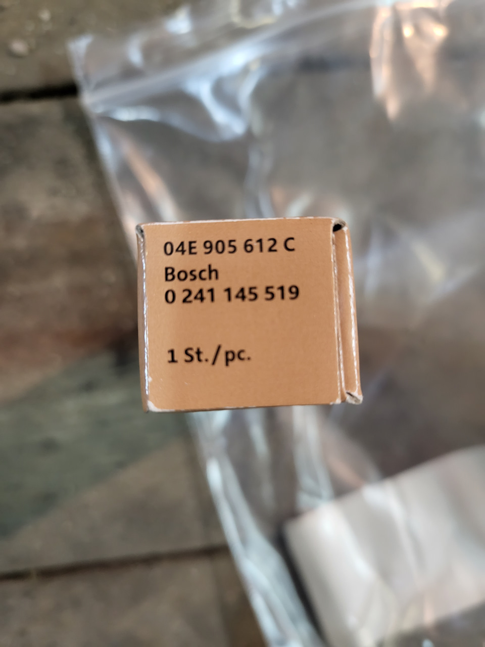 04E905612C Свеча зажигания VAG | Запчасти на DRIVE2