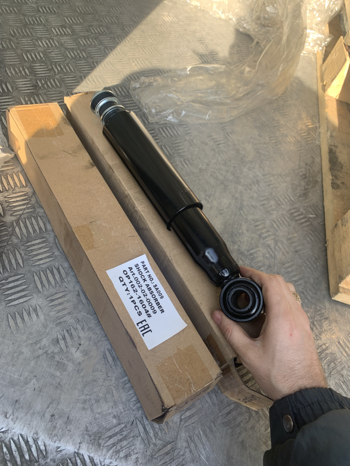 Замена амортизаторов! — Isuzu Elf, 3 л, 2015 года | плановое ТО | DRIVE2