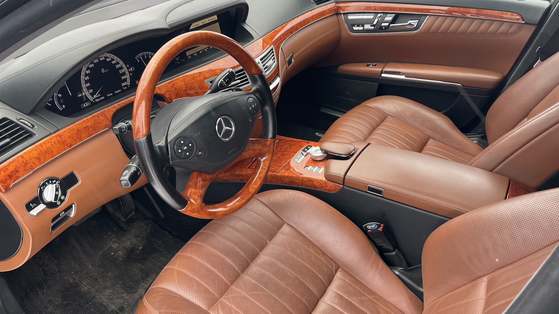 Mercedes-Benz S-Class (W221) 5.5 бензиновый 2010 | DESIGNO COMPETITION ...