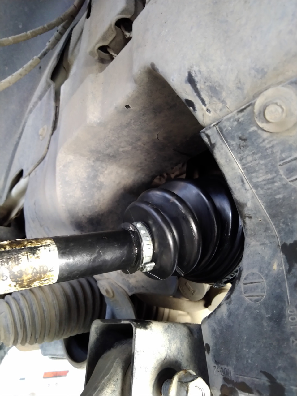 ТОшка приводов и замена масла в дифференциалах — BMW X3 (E83), 3 л ...