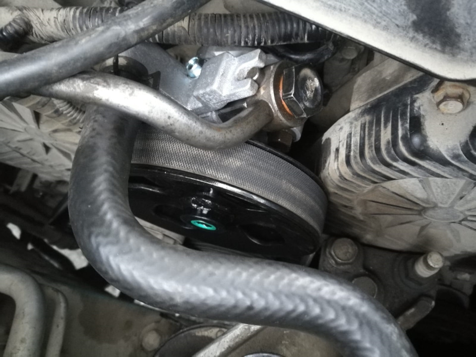 37_Замена насоса ГУР [октябрь 2021] — Hyundai Tucson (JM), 2,7 л, 2008 ...