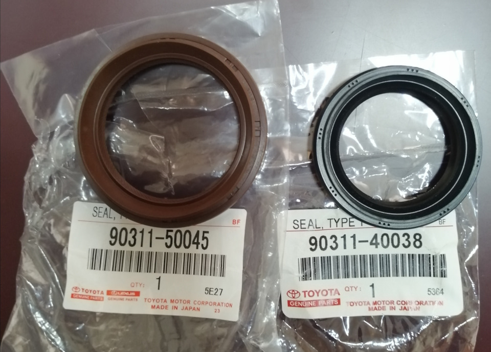 Замена коренного сальника коленвала, сальника масляного насоса ...