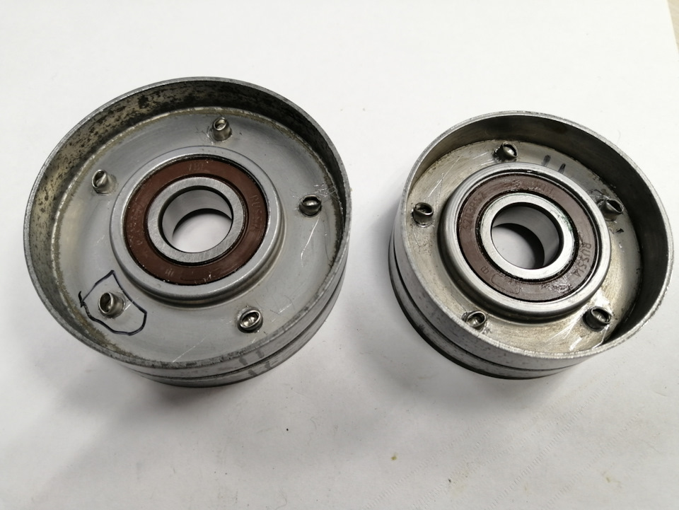 Замена помпы, роликов, ремней — Volkswagen Touran (1G), 1,4 л, 2013 ...