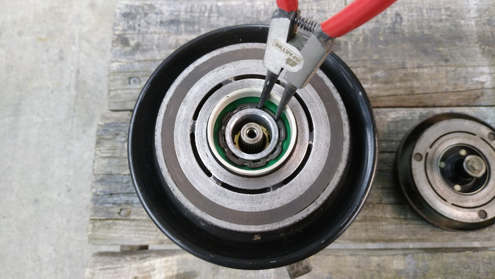 Ремонт компрессора кондиционера Denso 10PA17K. — Chrysler Town and ...