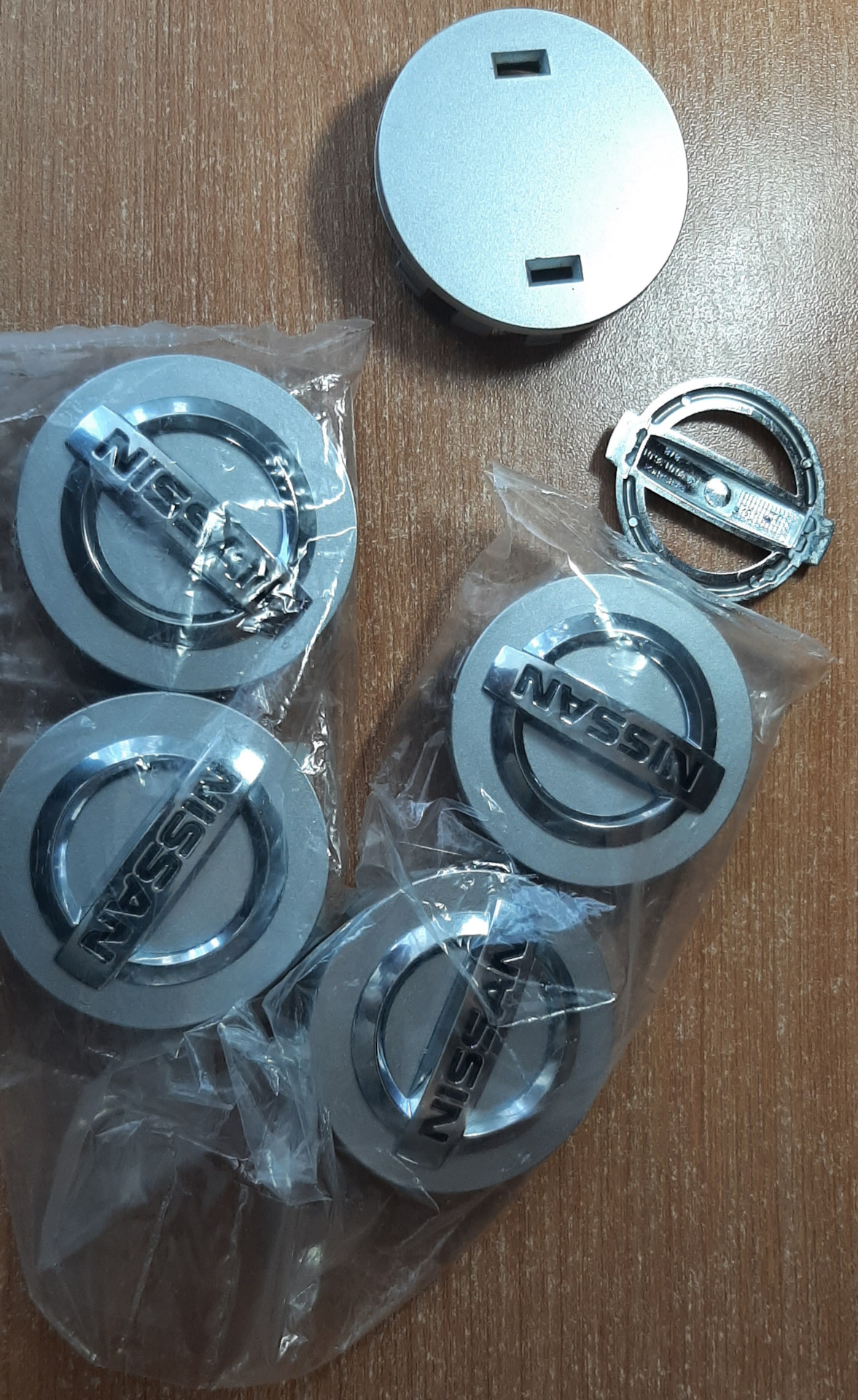 Колпачок литого диска — Nissan Qashqai (2G), 1,2 л, 2016 года ...