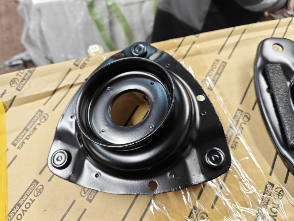 Стойки made in Jаpаn — Toyota Camry (XV70), 2 л, 2020 года | запчасти ...