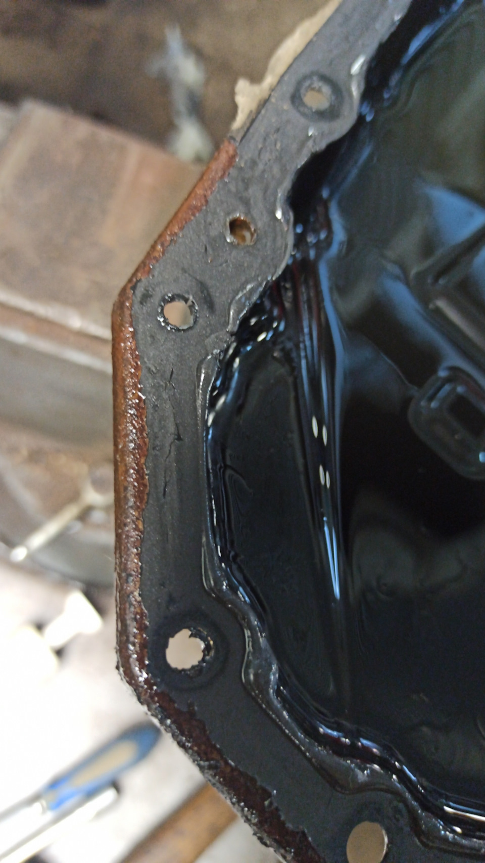 Замена масла в двигателе, обнаружение и устранение — Mitsubishi ...