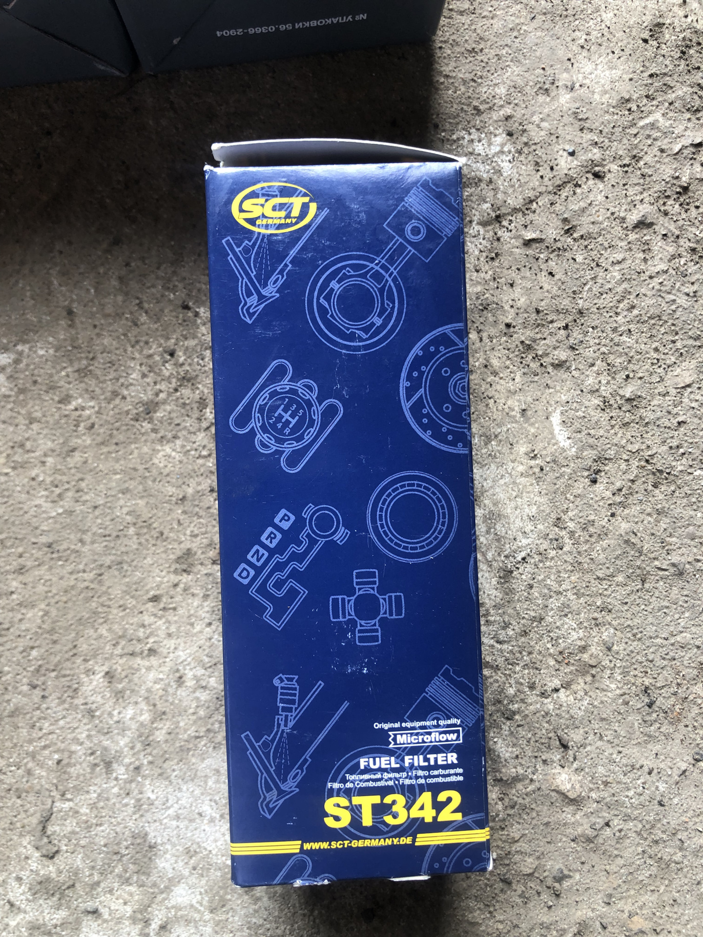 Замена масла после покупки — Lada Гранта (1G), 1,6 л, 2012 года ...