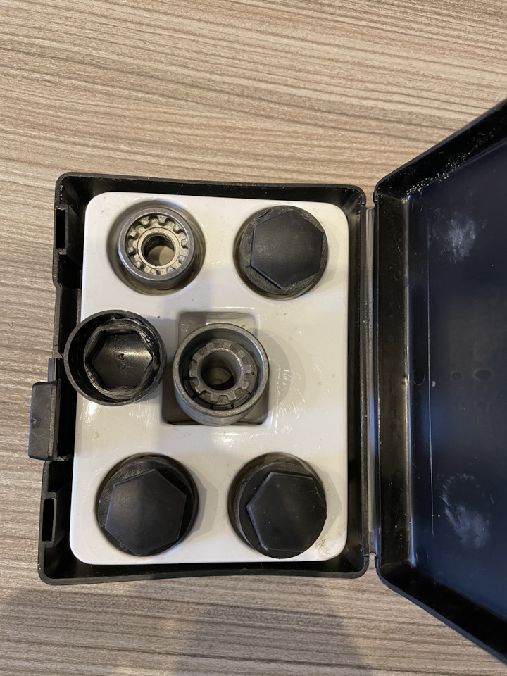 13331034 КОМПЛЕКТ ГАЕК М14 (4 ШТ.) GM | Запчасти на DRIVE2