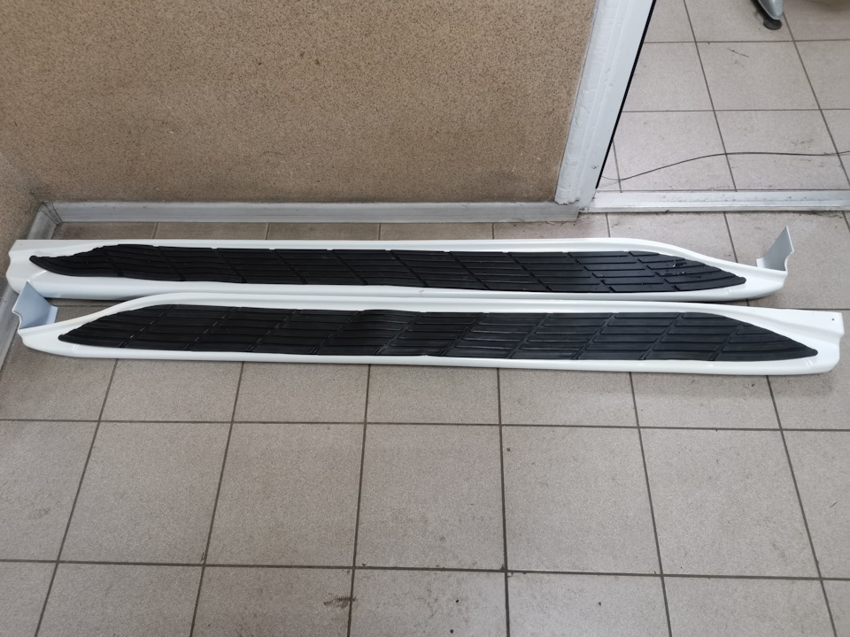 Тизер.Пороги LEXUS LX стиль, ремень генератора, дворники, передняя ...