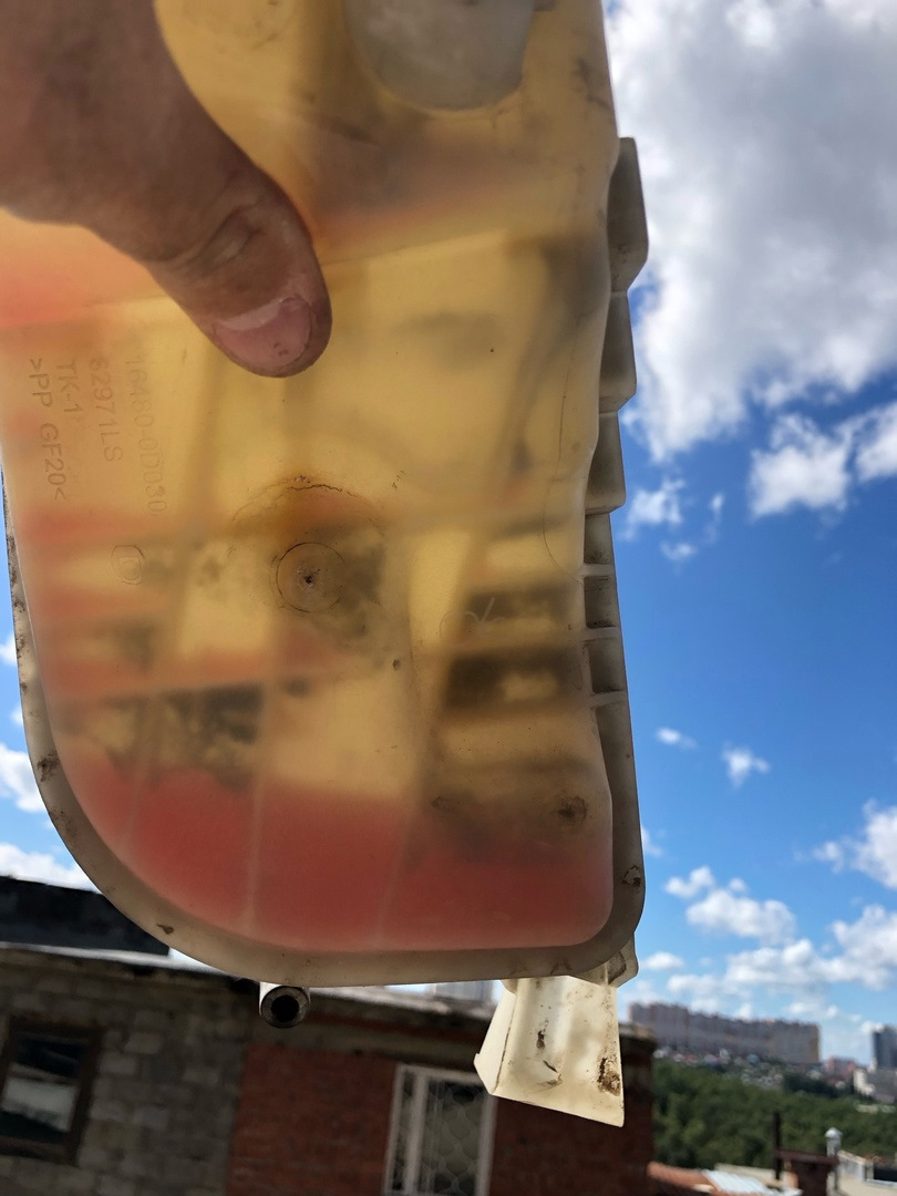 Замена Антифриза и Топливного фильтра — Toyota Corolla (160), 1,6 л ...