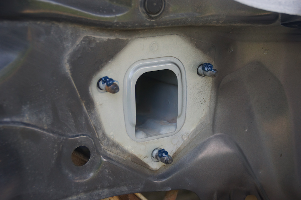 Снял задний бампер. — Subaru Forester (SH), 2 л, 2012 года | своими ...