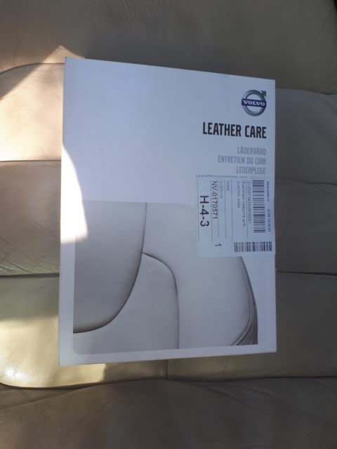 31375176 Уход за кожей Volvo | Запчасти на DRIVE2