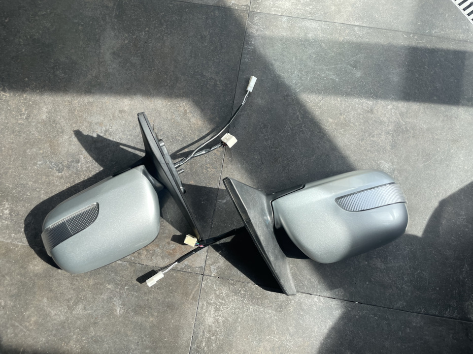 Зеркала подогрев и складывание — Toyota RAV4 (II), 2 л, 2004 года ...