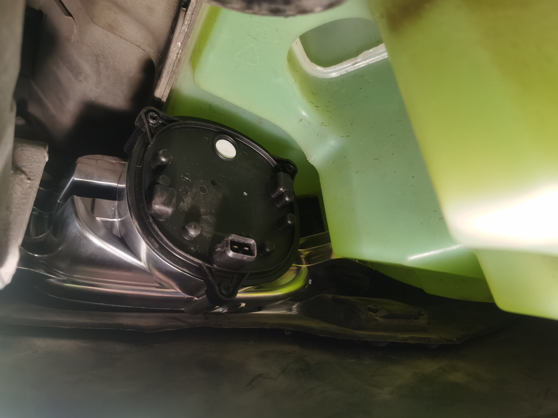 Штатные ДХО в ПТФ — Volvo XC90 (1G), 2,5 л, 2006 года | стайлинг | DRIVE2