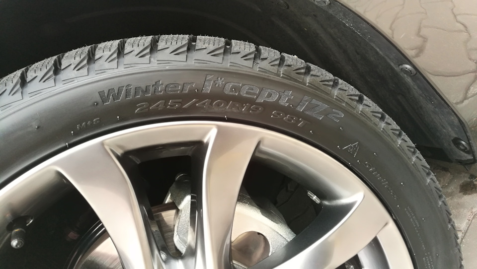 HANKOOK W616 Winter i*Cept IZ2 245/40 R19 98T — Mazda 6 (3G) GJ, 2 л ...