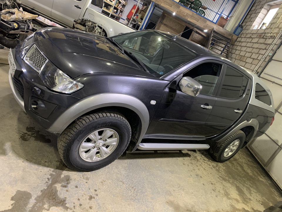 Подножки на Mitsubishi L200. — PS Tuning на DRIVE2
