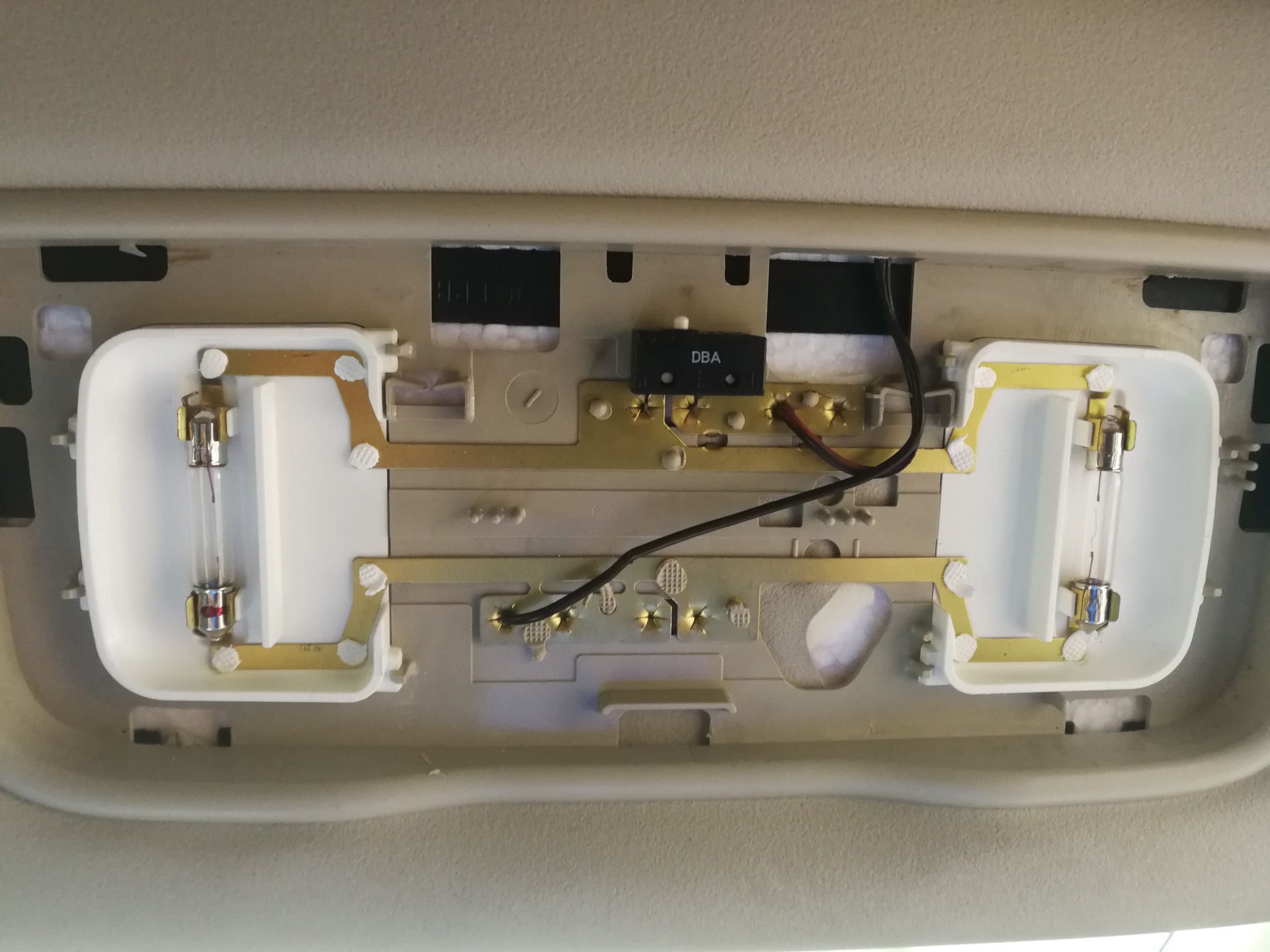 Замена зеркала 39866717 — Volvo XC60 (1G), 2,4 л, 2010 года ...