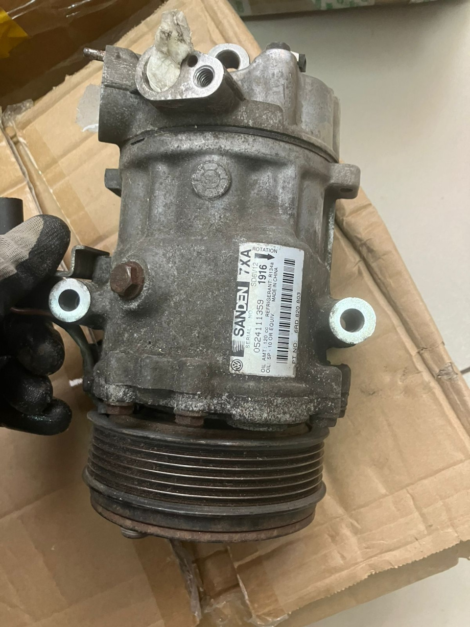 6RD820803 Компрессор кондиицонера VAG | Запчасти на DRIVE2