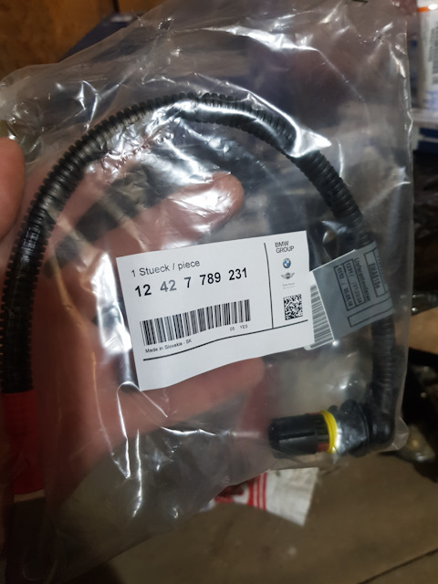 12427789231 Трубопровод сист.предпускового подогрева BMW | Запчасти на ...