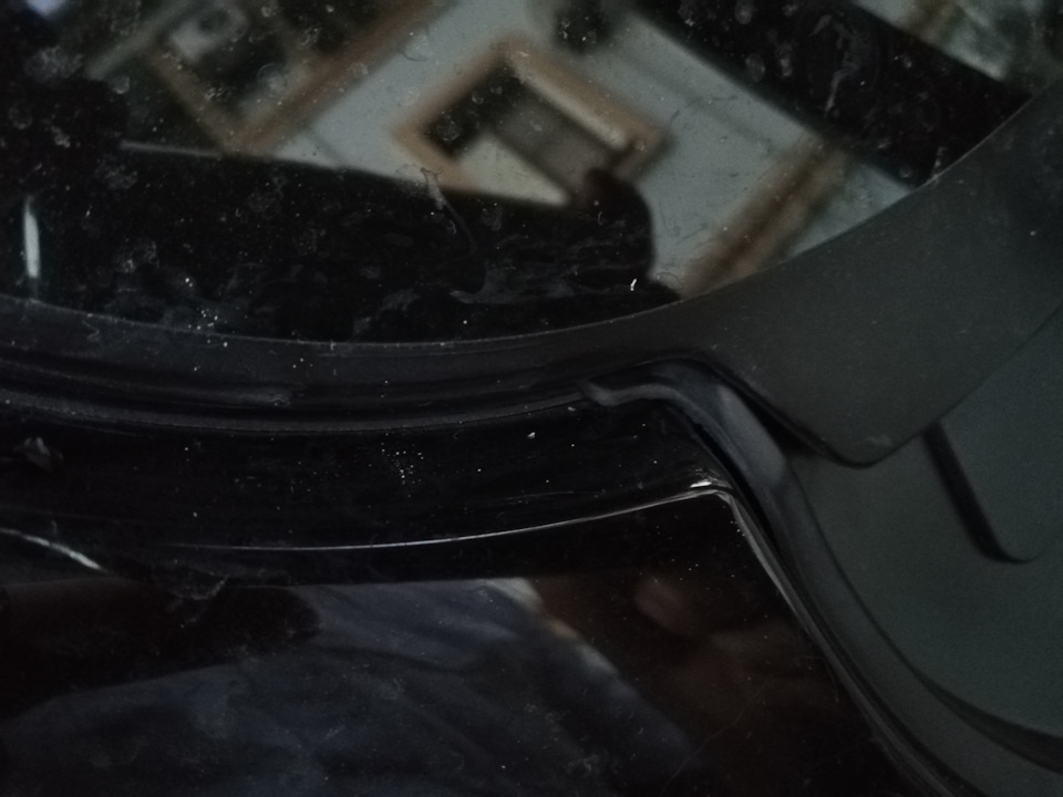 Вода в багажнике — Mercedes-Benz E-Class (W211), 1,8 л, 2009 года ...